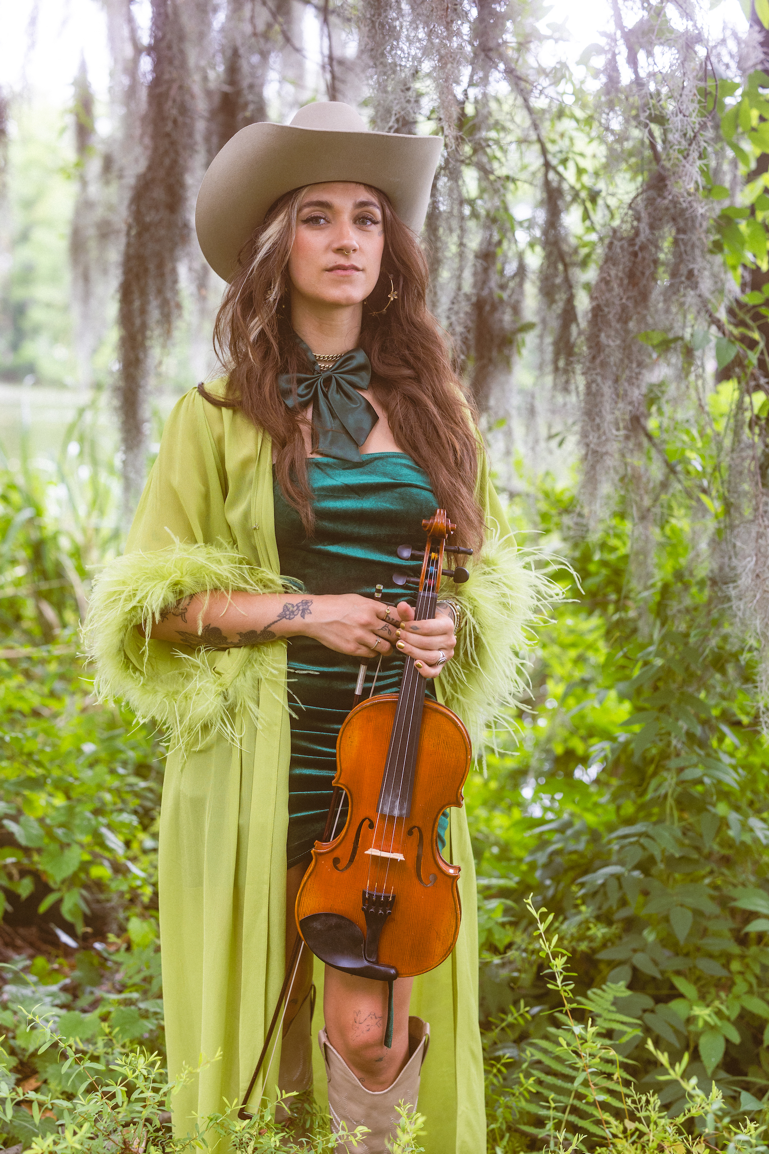 Sierra Ferrell Blazes Her Trail on "Fox Hunt": New Single Caps ...