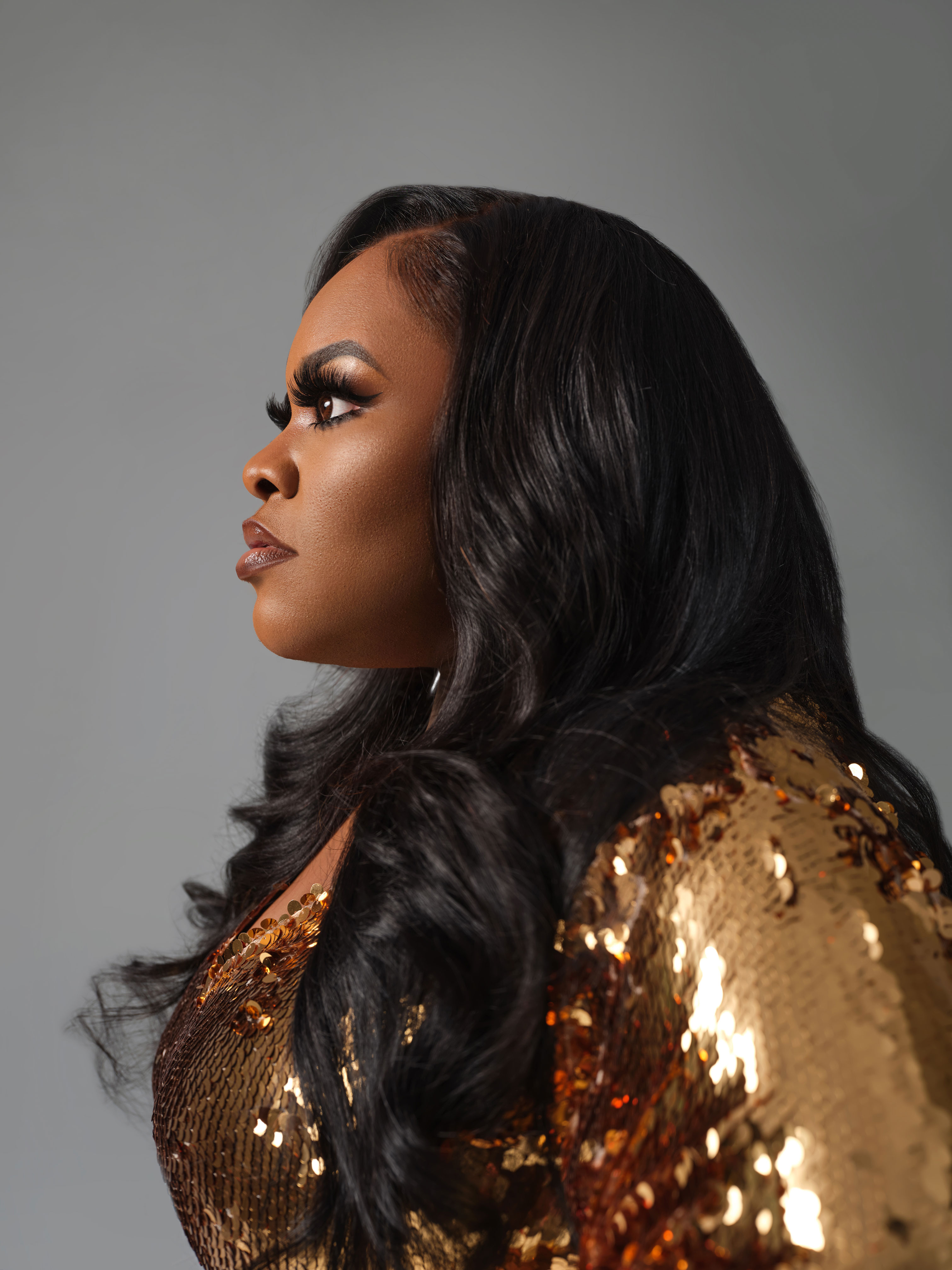 Tasha Cobbs Leonard Press Page | Shore Fire Media